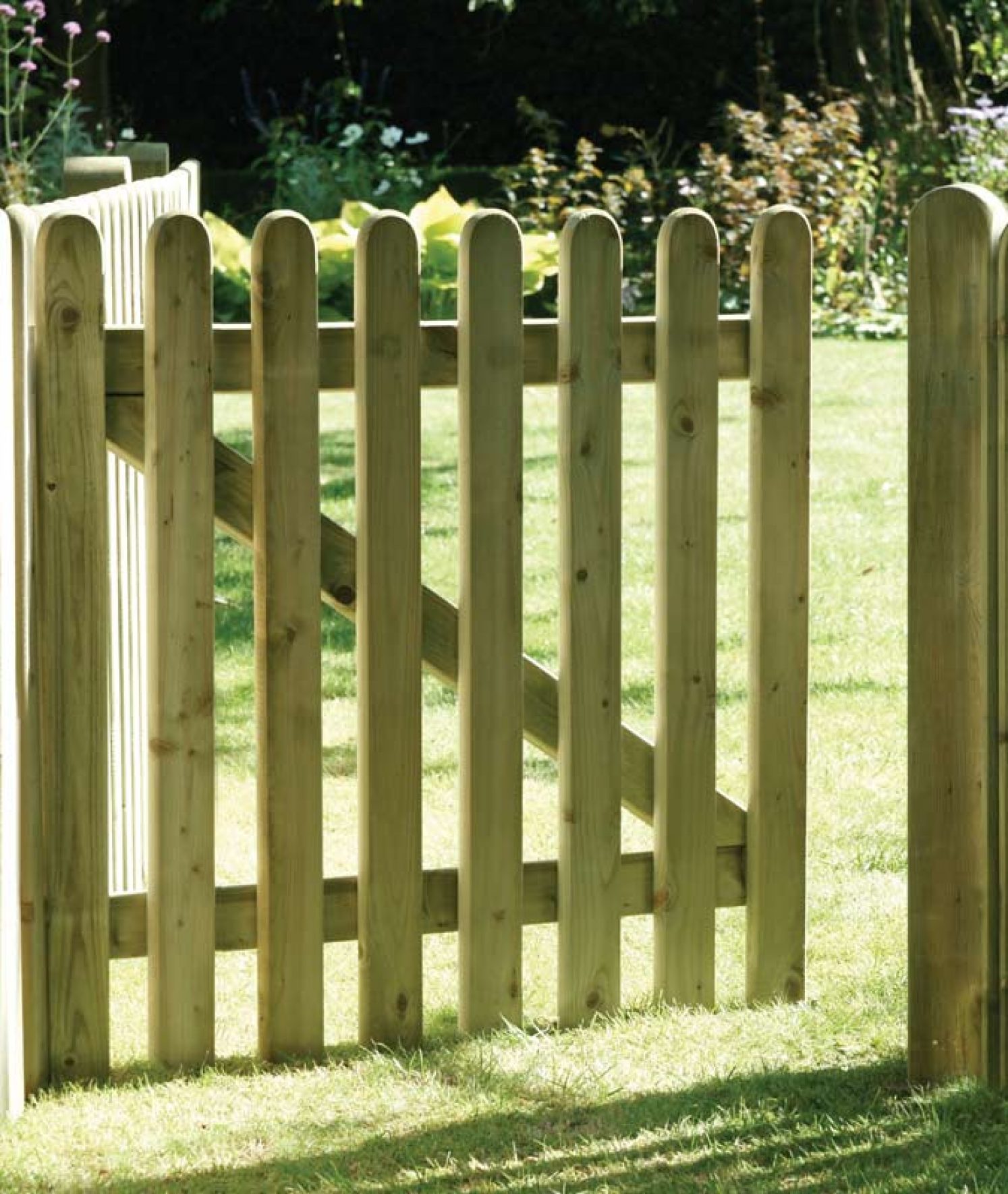 Garden Gates | Buy Garden Gates Online here at FSF Fencing Supplies in Kent