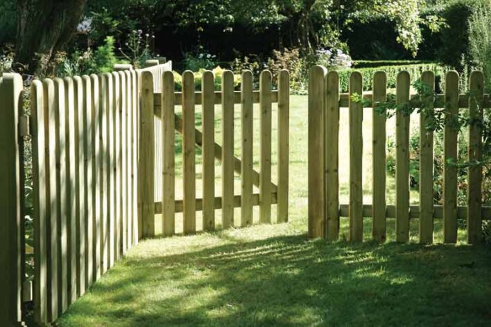 Round top Picket | Timber Panel | Garden Fencing | Ashford Kent